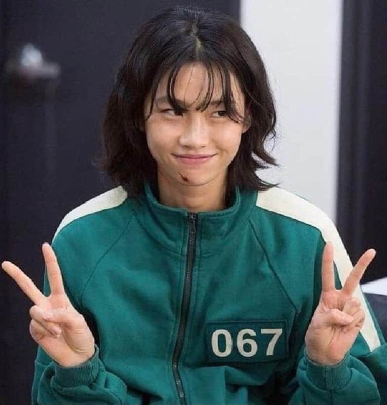 Jung Hoyeon Squid Game Kang Sae-Byeok Tracksuit Jung Hoyeon Squid Game Kang Sae-Byeok Tracksuit